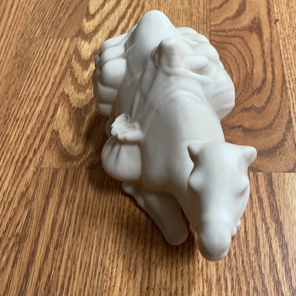 Accents | Unpainted Porcelain Camel | Poshmark